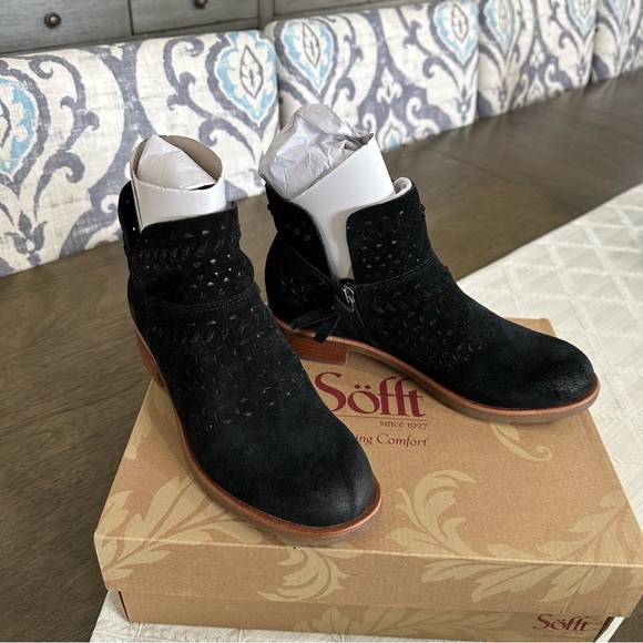 Sofft | Shoes | Nib Sofft Brinkley Laser Cut Leather Bootie Black Size ...